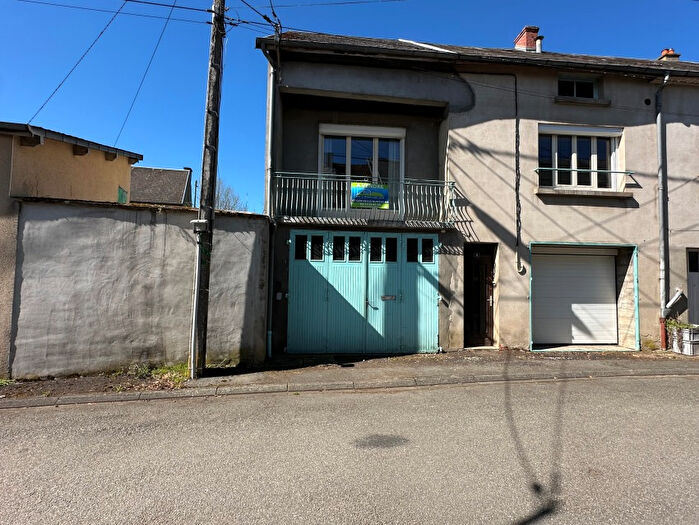 Maison à vendre - Saint-Gervais-dAuvergne - 3 pièces - 3 chambres