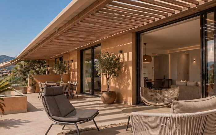 Saint-Tropez, Sainte-Anne, La Belle Isnarde, Moulin Blanc : Appartement 4 pièces à vendre