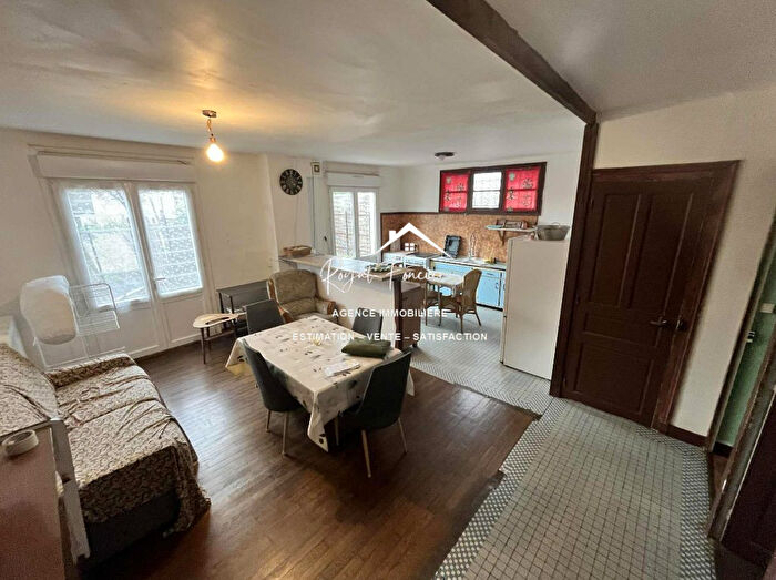 Maison à vendre - Preuilly-sur-Claise - 4 pièces - 2 chambres