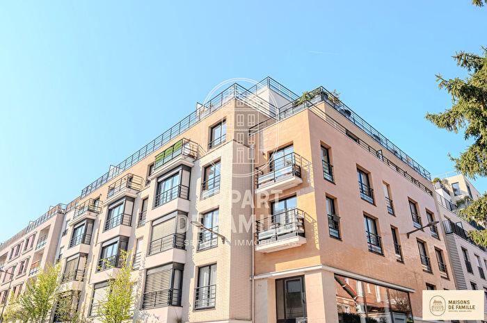 Appartement à vendre - Suresnes, République - 4 pièces - 3 chambres