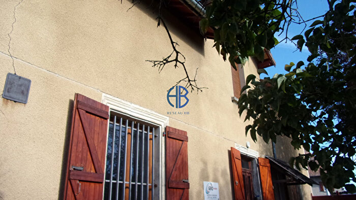 Maison à vendre - Sillans - 6 pièces - 4 chambres