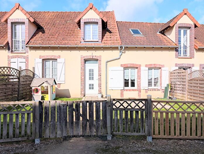 Maison à vendre - Nogent-le-Phaye - 4 pièces - 3 chambres
