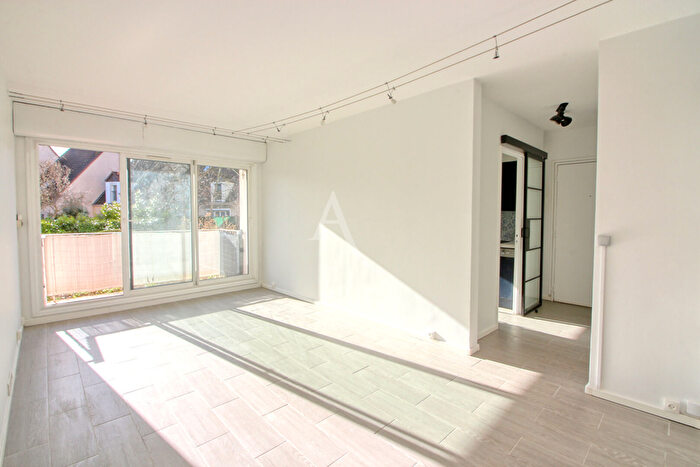 Appartement à vendre - Antony, Centre-ville - 3 pièces - 2 chambres