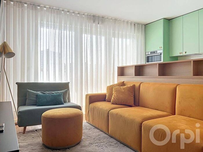 Appartement à louer - Juillet Zola, Alfortville - 3 pièces - 2 chambres