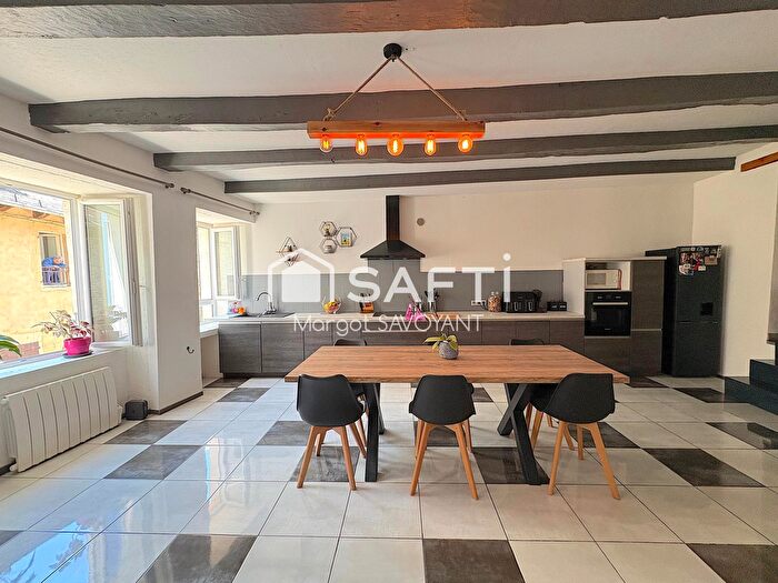 Saint-Geniez-dOlt : Maison 5 pièces à vendre