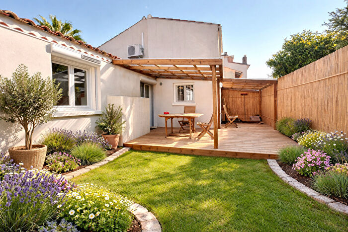 Maison à vendre - Saint-Raphaël - 4 pièces - 3 chambres