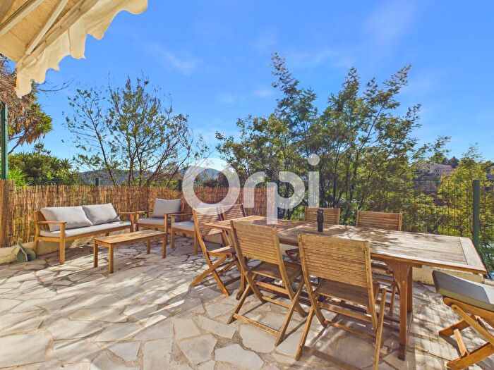 Maison à vendre - Mandelieu-la-Napoule, Les Termes - 4 pièces - 3 chambres