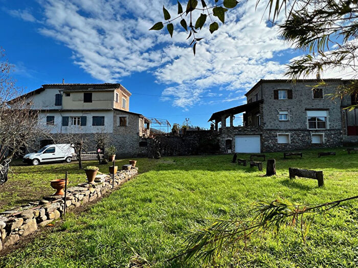 Maison à vendre - Bessèges - 8 pièces - 6 chambres
