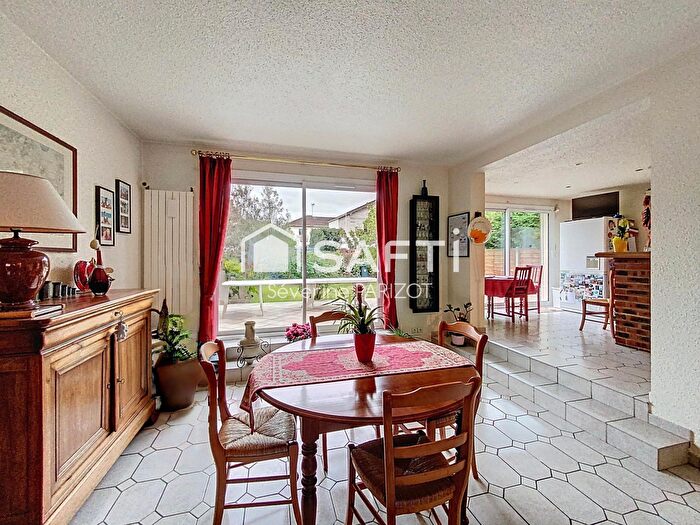 Maison 6 pièces à Villemomble, Époque, à vendre