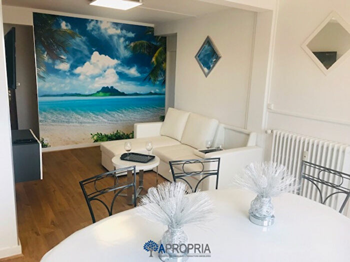 Appartement à louer - Dijon, Voltaire, Champmaillot - 3 pièces - 2 chambres