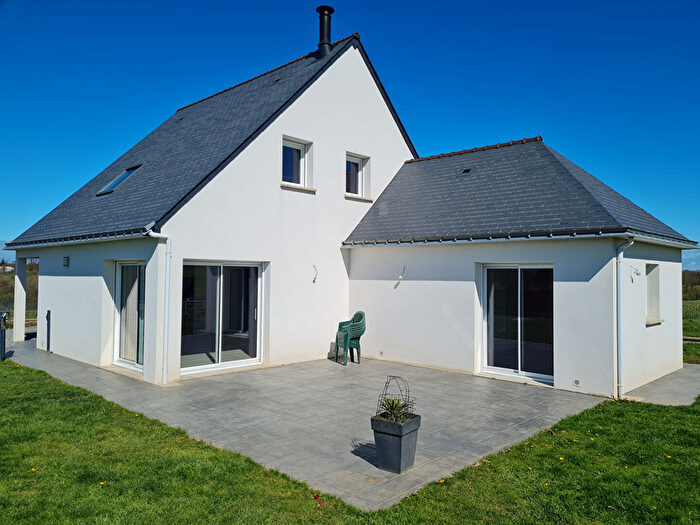 Maison 5 pièces à louer à Mohon
