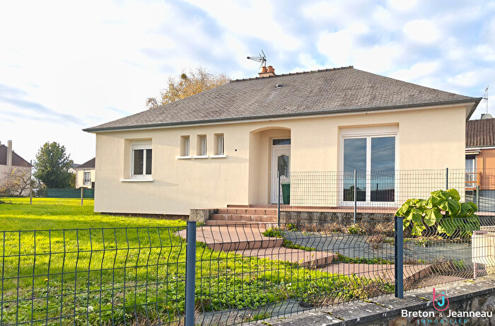 Maison à vendre - Villaines-la-Juhel - 4 pièces - 2 chambres