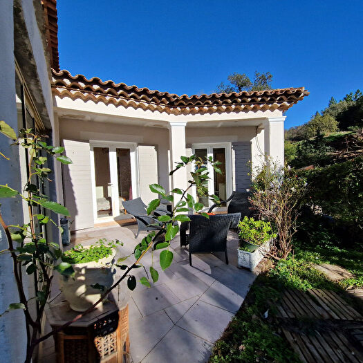 Maison 8 pièces à vendre à Le Plan-de-la-Tour