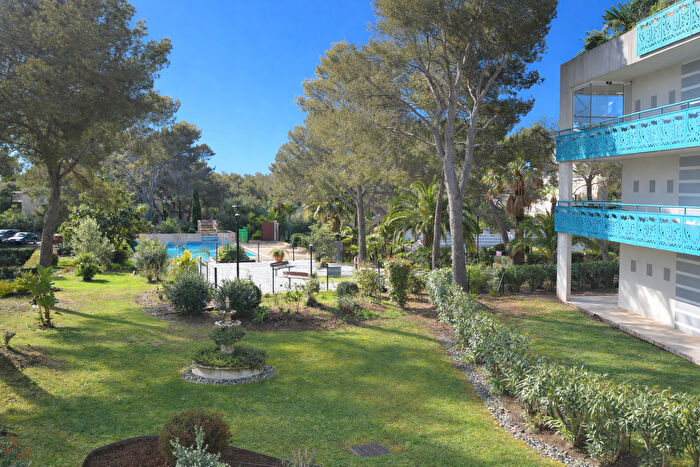 Appartement à vendre - Saint-Raphaël, Boulouris - 3 pièces - 2 chambres