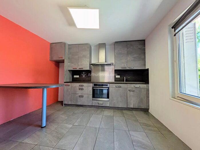 Maison à vendre - Neufchâteau - 5 pièces - 4 chambres