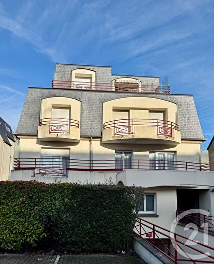 Appartement à vendre - Livry-Gargan, Centre-ville - 1 pièce