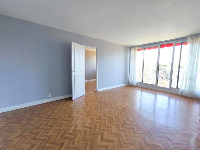 Appartement 2 pièces à vendre - Nanterre, Centre-ville