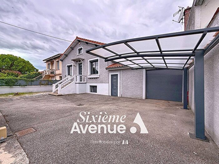 Maison à louer - La-Soie, Décines-Charpieu - 4 pièces - 3 chambres