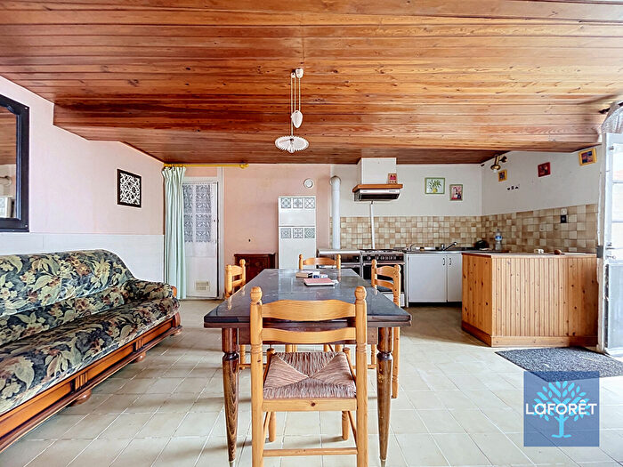 Olonne-sur-Mer, La Garlière, La Tonelle, Le Caillou Blanc, La Paillotière : Maison 2 pièces à vendre