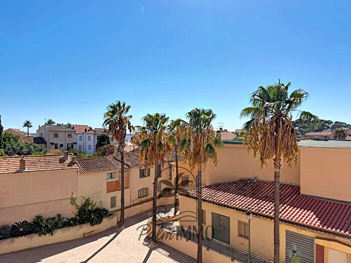 Appartement 3 pièces à louer - Sanary-sur-Mer, Centre-ville, Port