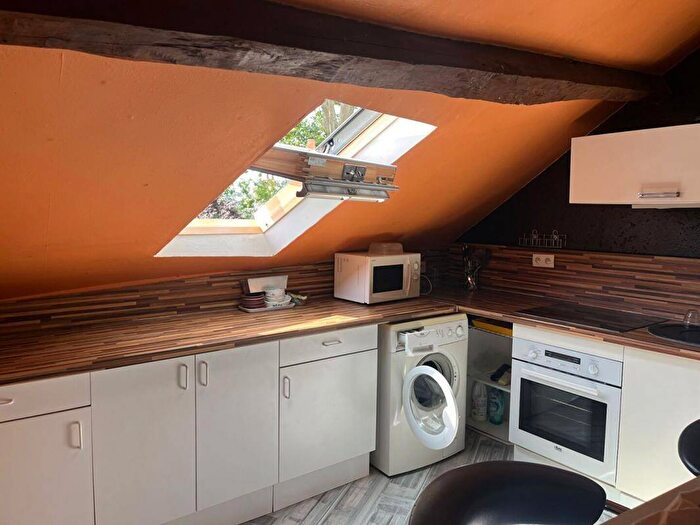 Appartement à louer - Centre Ville, Bourges - 2 pièces - 1 chambre