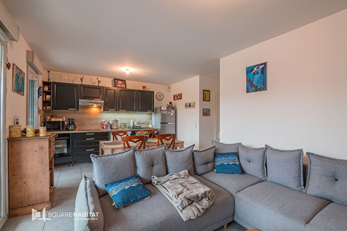 Appartement à vendre - Sallanches, Centre-ville - 3 pièces - 2 chambres