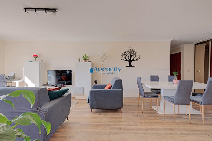 Appartement à vendre - Gagny, Centre-ville - 4 pièces - 3 chambres