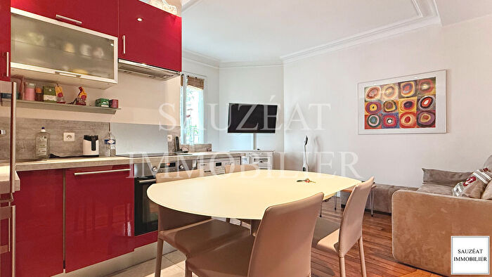 Appartement à vendre - Montrouge, Le vieux Montrouge - 3 pièces - 2 chambres