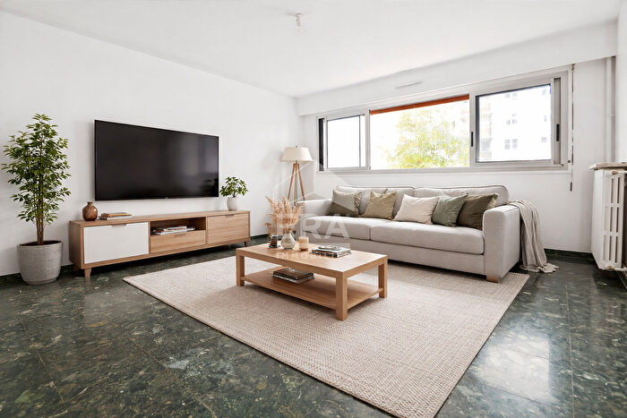 Appartement à vendre - Vanves, Centre Saint-Rémy - 3 pièces - 2 chambres