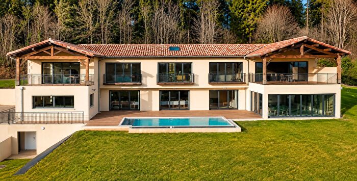 Maison 7 pièces à vendre à Trie-sur-Baïse