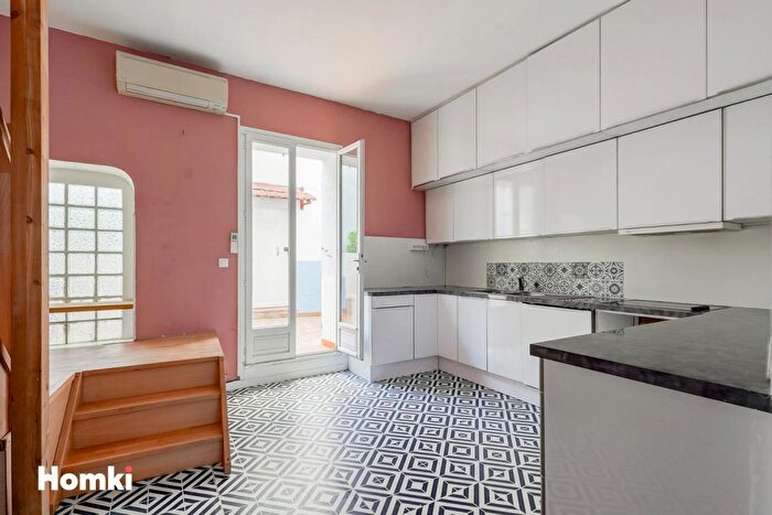 Maison à vendre - Marseille e , La Blancarde - 4 pièces - 3 chambres
