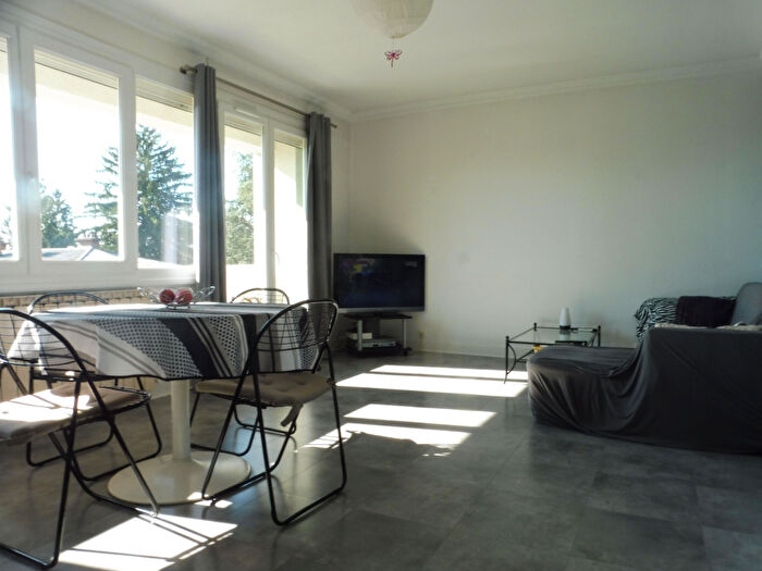 Appartement 4 pièces à louer à Bourg-en-Bresse, Gare, Peloux-Mail, Citadelle