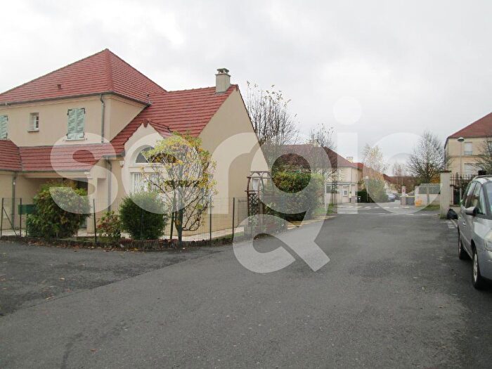 Appartement 2 pièces à louer à Bussy-Saint-Georges, Clos, Tillet, Génitoy, Golf