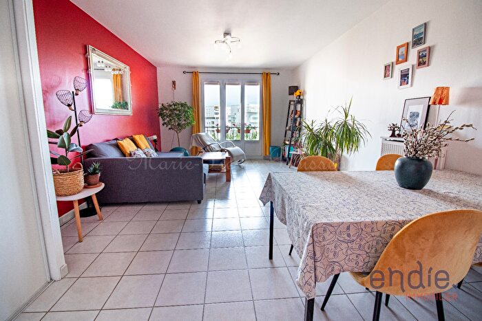 Appartement 4 pièces à vendre - Dijon, Chartreuse
