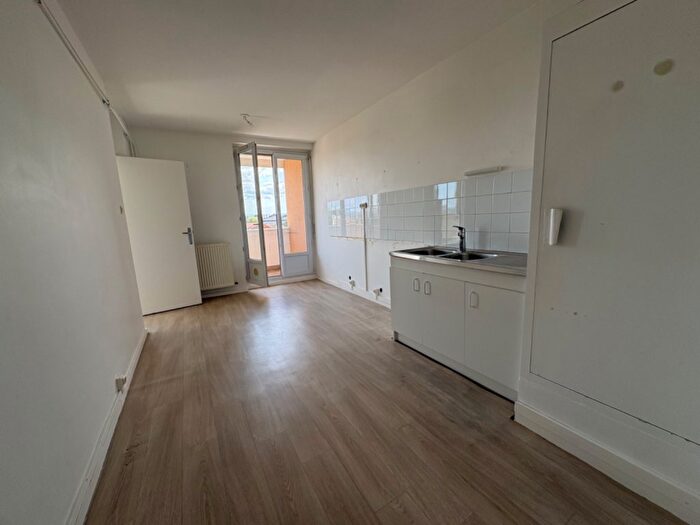 Appartement 4 pièces à Feurs, à vendre