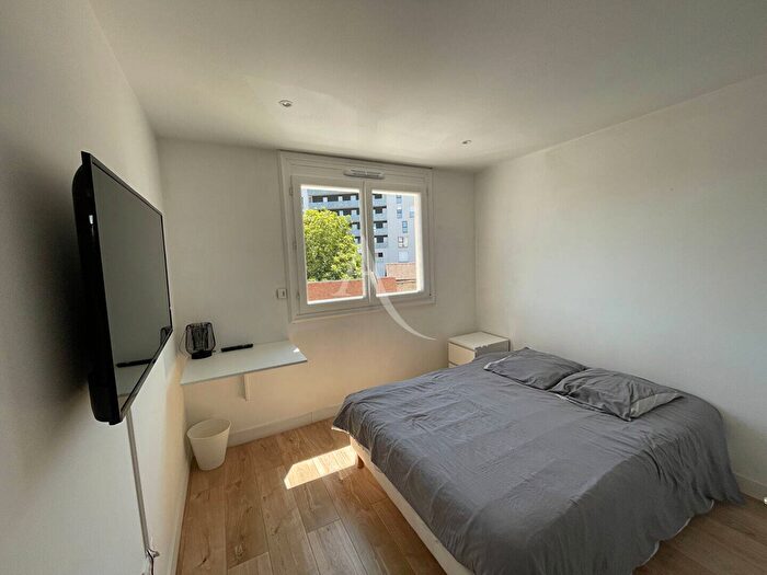 Appartement à louer - Sainte Thérèse-Demi Lune, Caen - 1 pièce