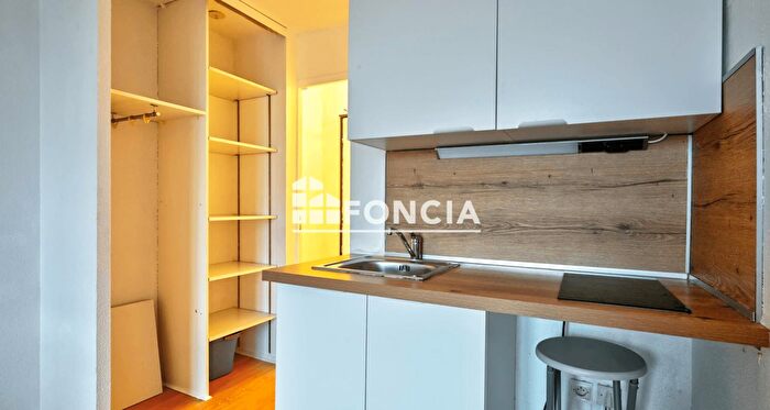 Appartement à vendre - Cergy, Axe Majeur, Horloge - 1 pièce