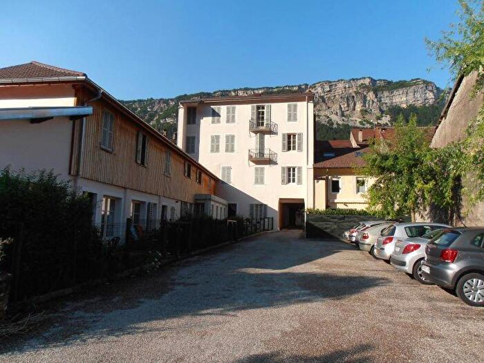 Appartement à louer - Nantua - 4 pièces - 3 chambres