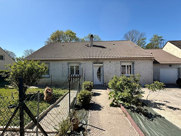 Donnemarie-Dontilly - Maison 4 pièces à vendre