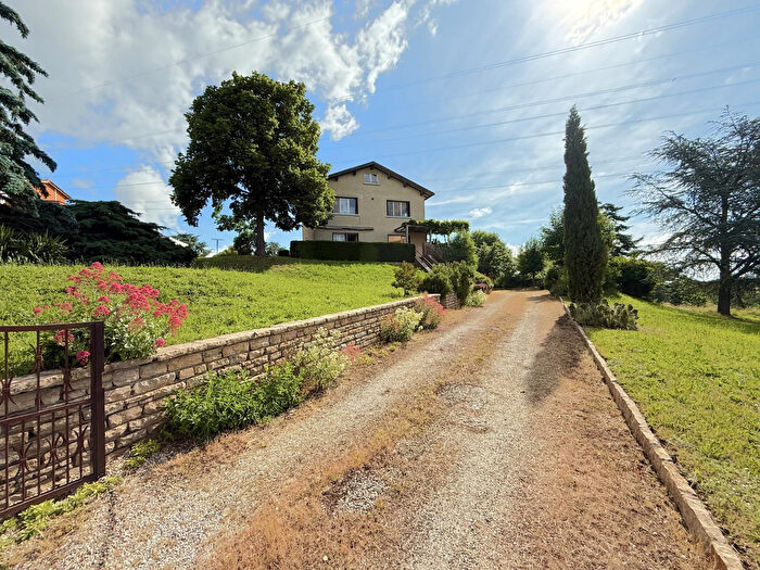 Maison à vendre - Pollionnay - 10 pièces - 6 chambres
