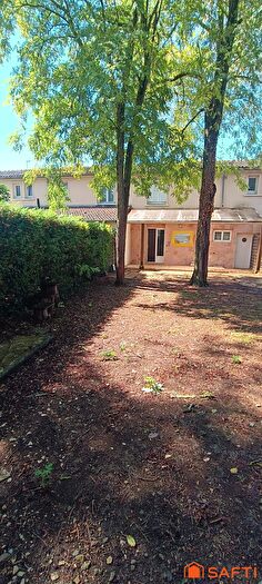 Maison à vendre - Avord - 4 pièces - 3 chambres