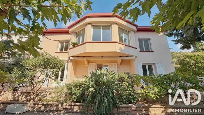 Maison 7 pièces à Hyères, Pyanet, à vendre