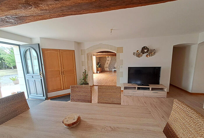 Maison à vendre - Huismes - 7 pièces - 5 chambres