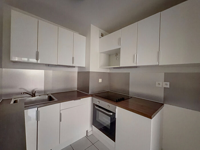 Appartement 2 pièces à Seilh, à vendre