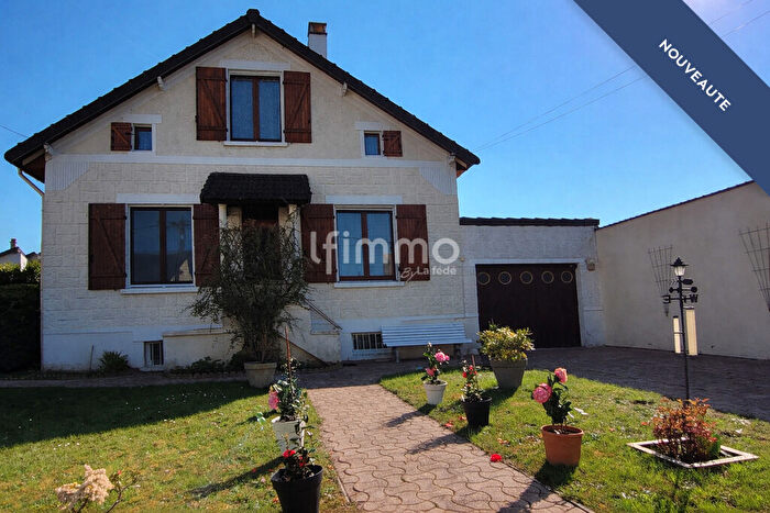 Maison à vendre - Villeparisis, La Poste, Centre culturel - 6 pièces - 4 chambres