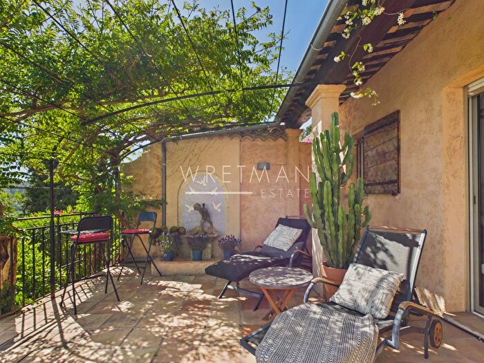 Vence, Vosgelade, Sainte-Anne : Appartement 3 pièces à vendre