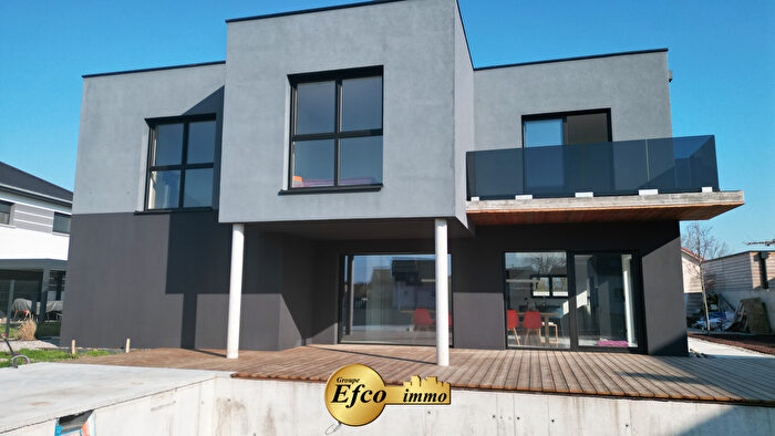 Maison à vendre - Blodelsheim - 6 pièces - 4 chambres