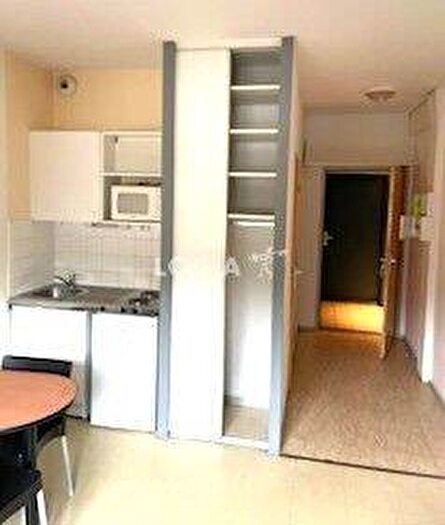 Appartement à louer - Bron - 1 pièce