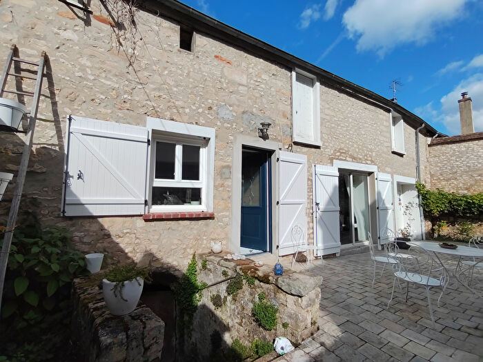 Maison à vendre - Montigny-sur-Loing - 4 pièces - 2 chambres