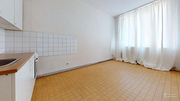 Appartement 3 pièces à vendre à Grenoble, Bajatière